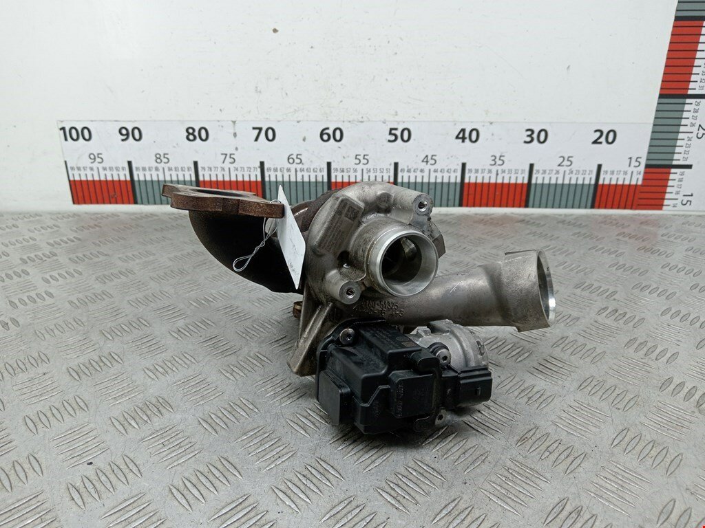 Турбина Volkswagen Golf Sportsvan 04E145721R арт. 2257393