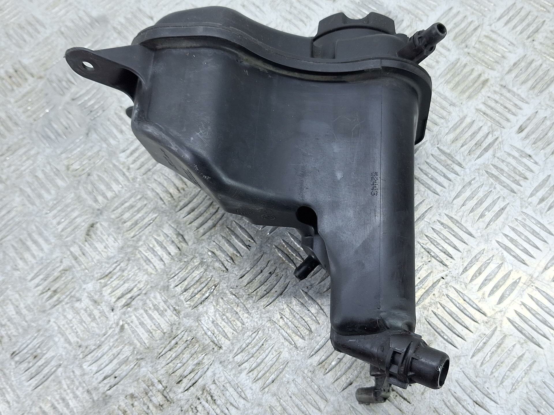 Бачок расширительный BMW 3 E90/E91 2005 10617211