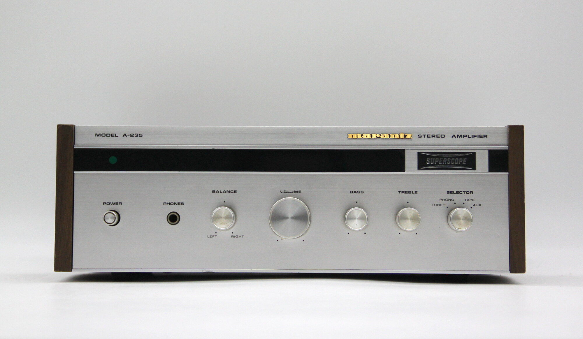 Усилитель Marantz A-235