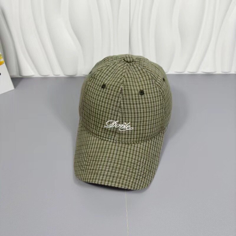 Бейсболка, с вышивкой, регулируемая, фасово-зелёная, в клетку