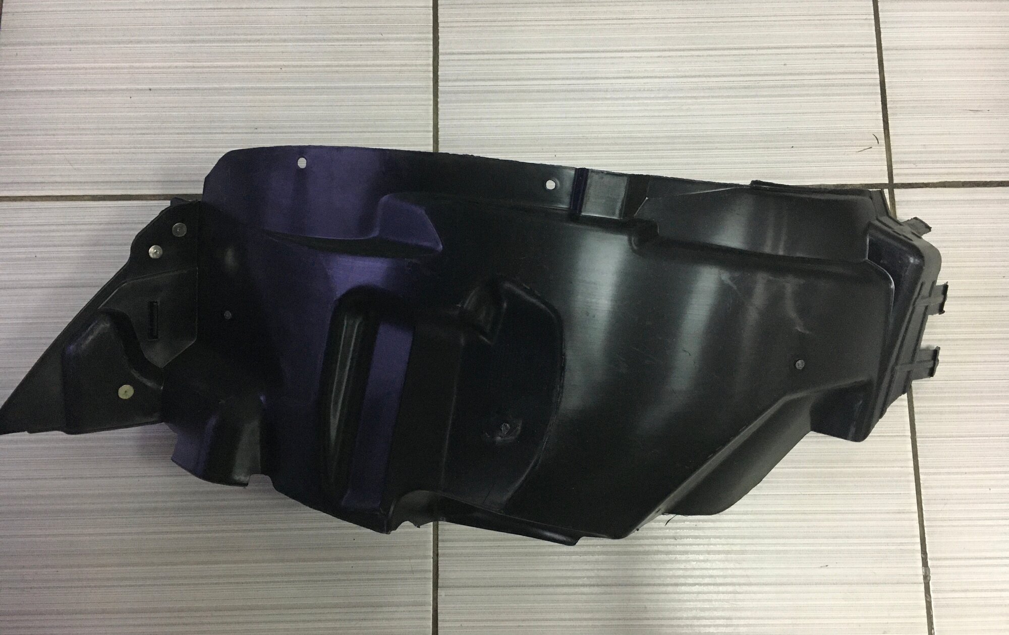 Подкрылок передний правый Ravon R2 GM/Chevrolet Spark оригинал