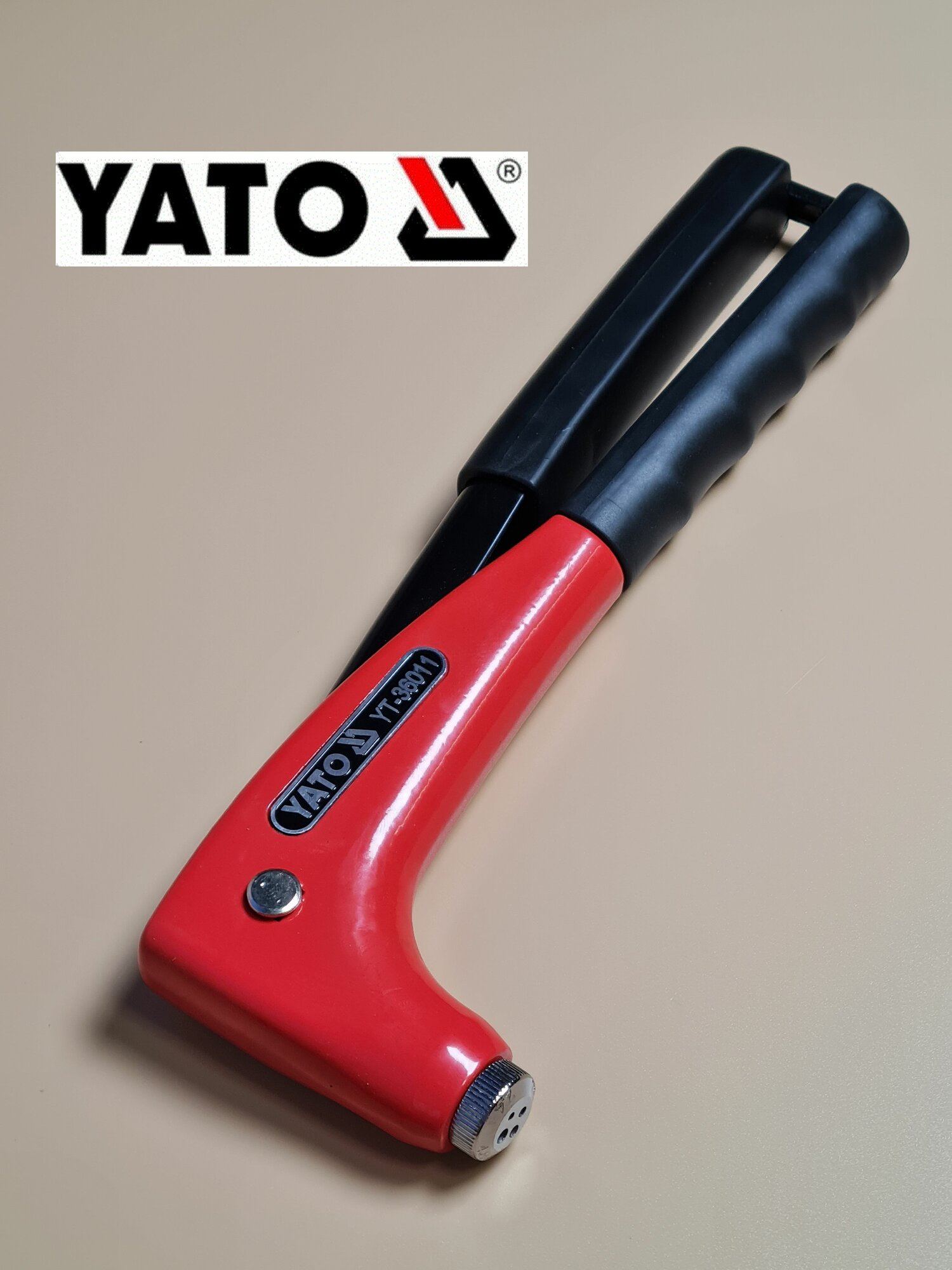 Заклепочник боковой 2,4-4,8 мм YATO YT-36011