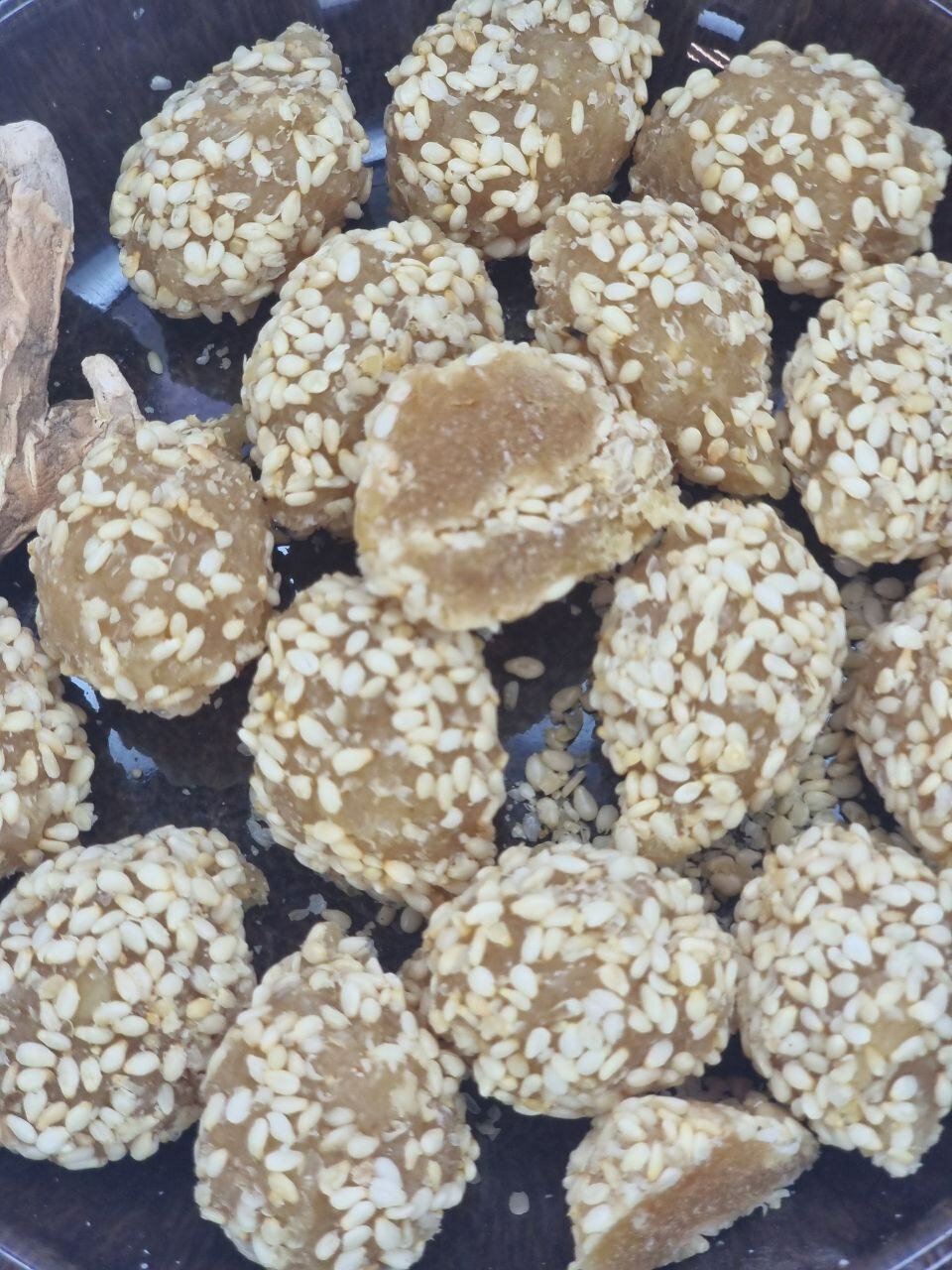 Имбирь сушеный в белом кунжуте