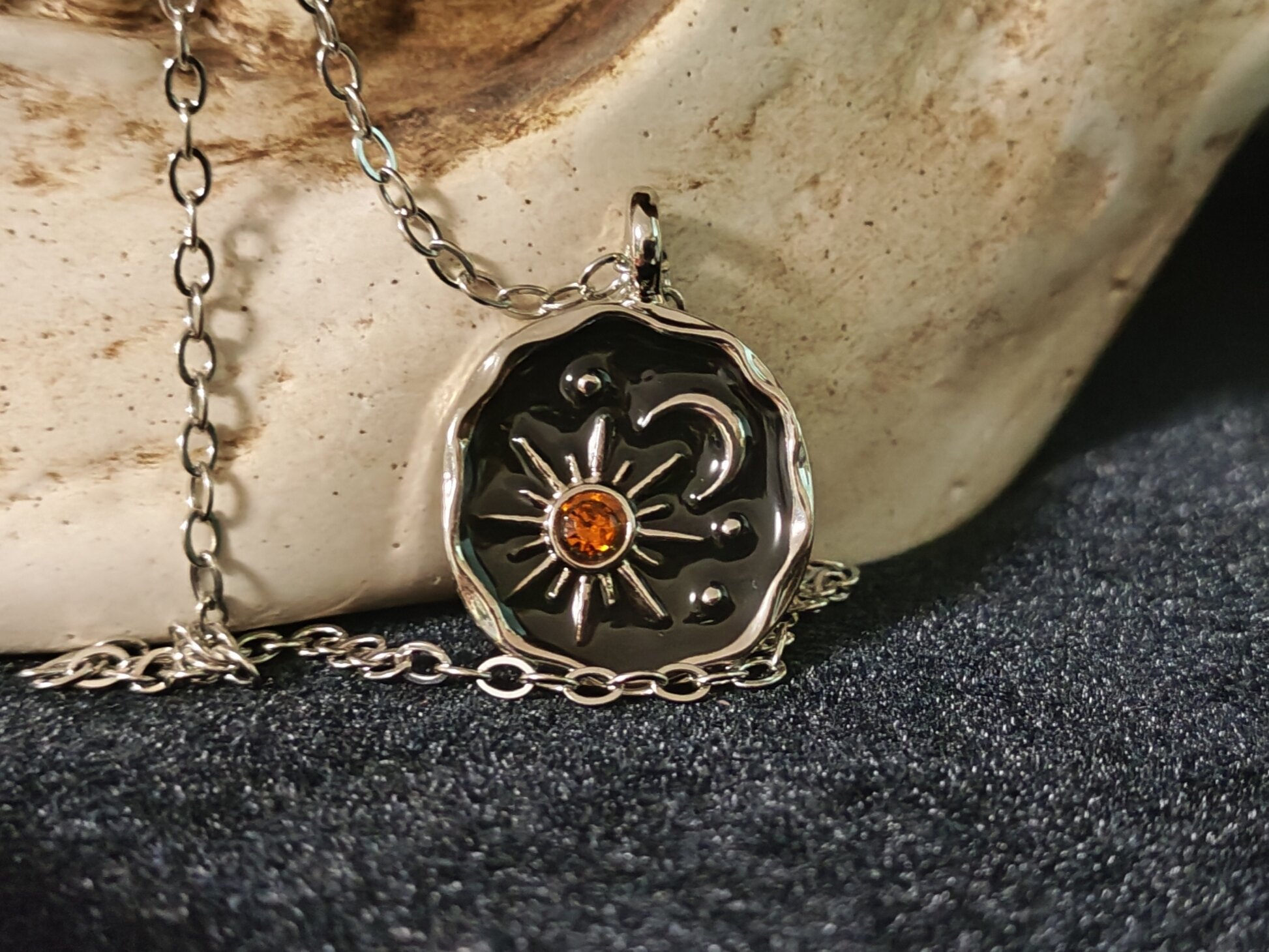 Подвеска illu, эмаль, стекло