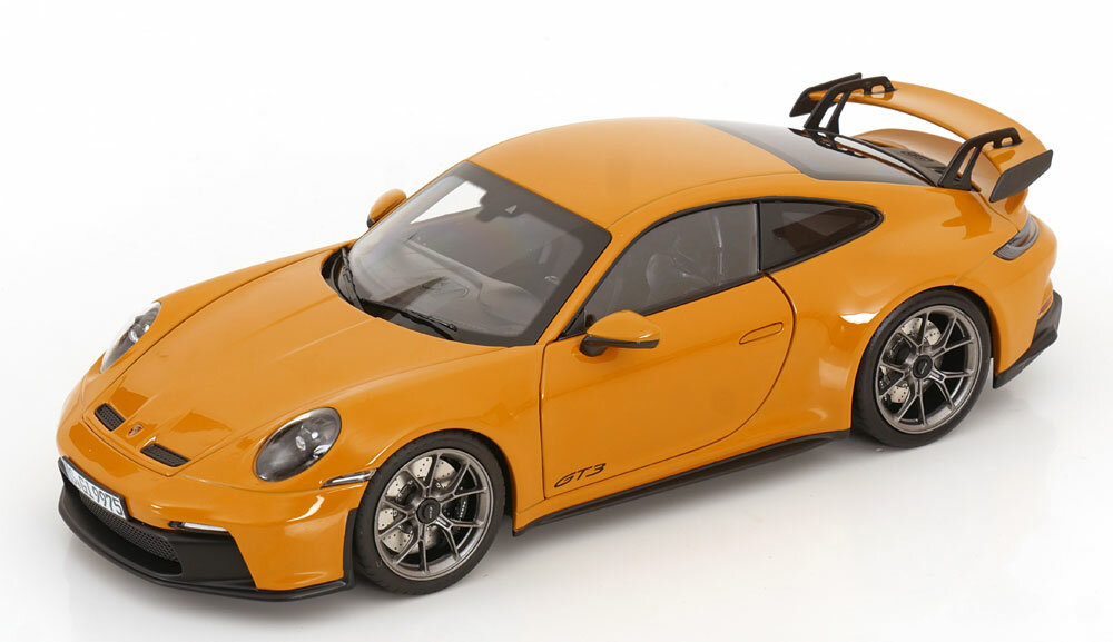 Модель коллекционная NOREV Porsche 911 (992) GT3 2021 ochre-yellow / порше 911 992 ГТ3 охристо-желтый