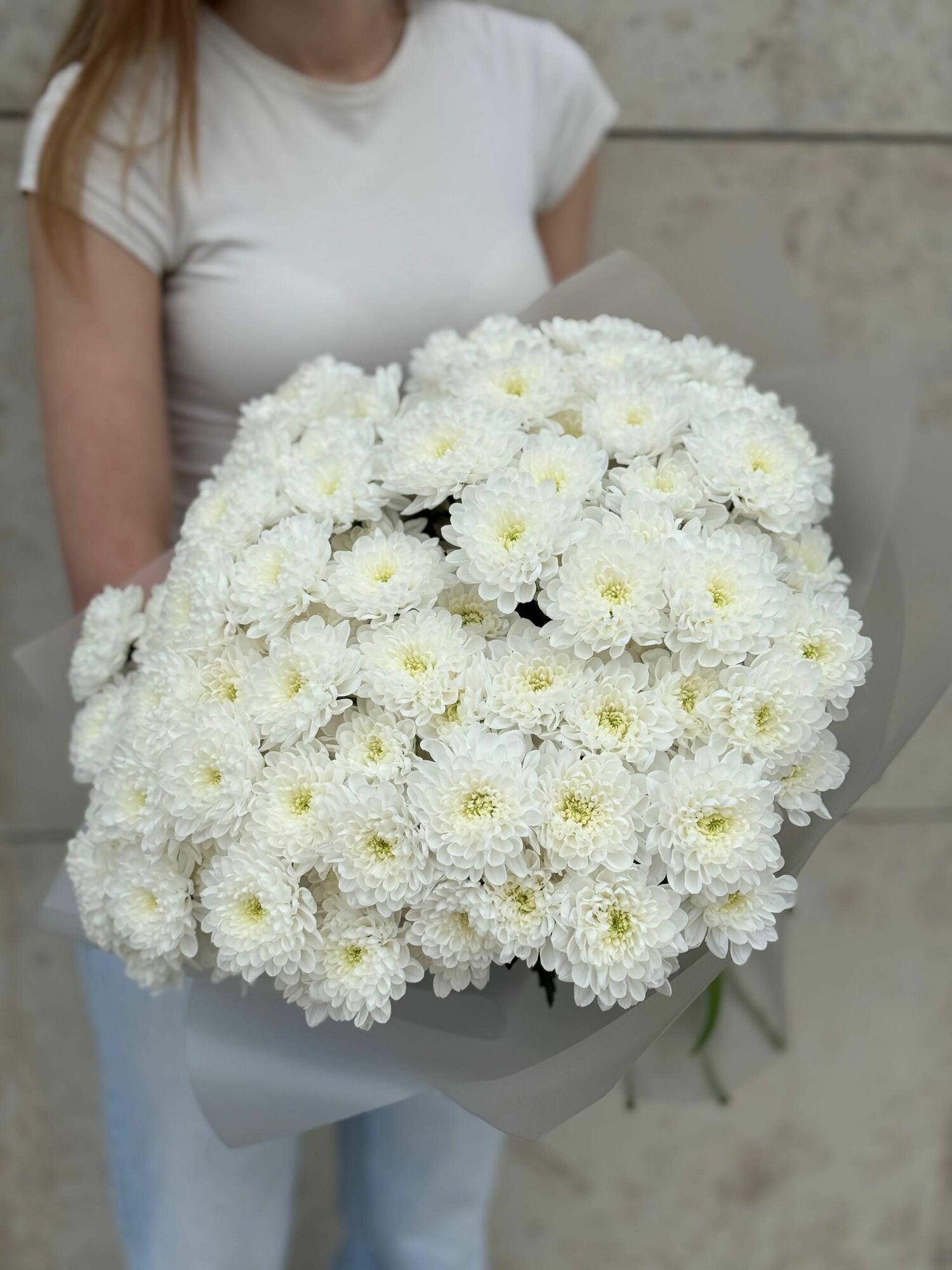 Букет цветов / Decoriflora / Монобукет из Кустовых Хризантем, цвет Белый, 13 шт