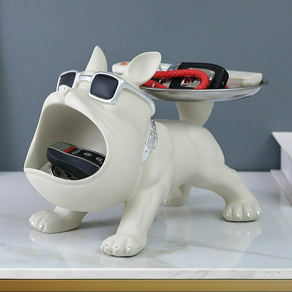Творческая фигурка хранителя собачки для организации на столе и украшения дома