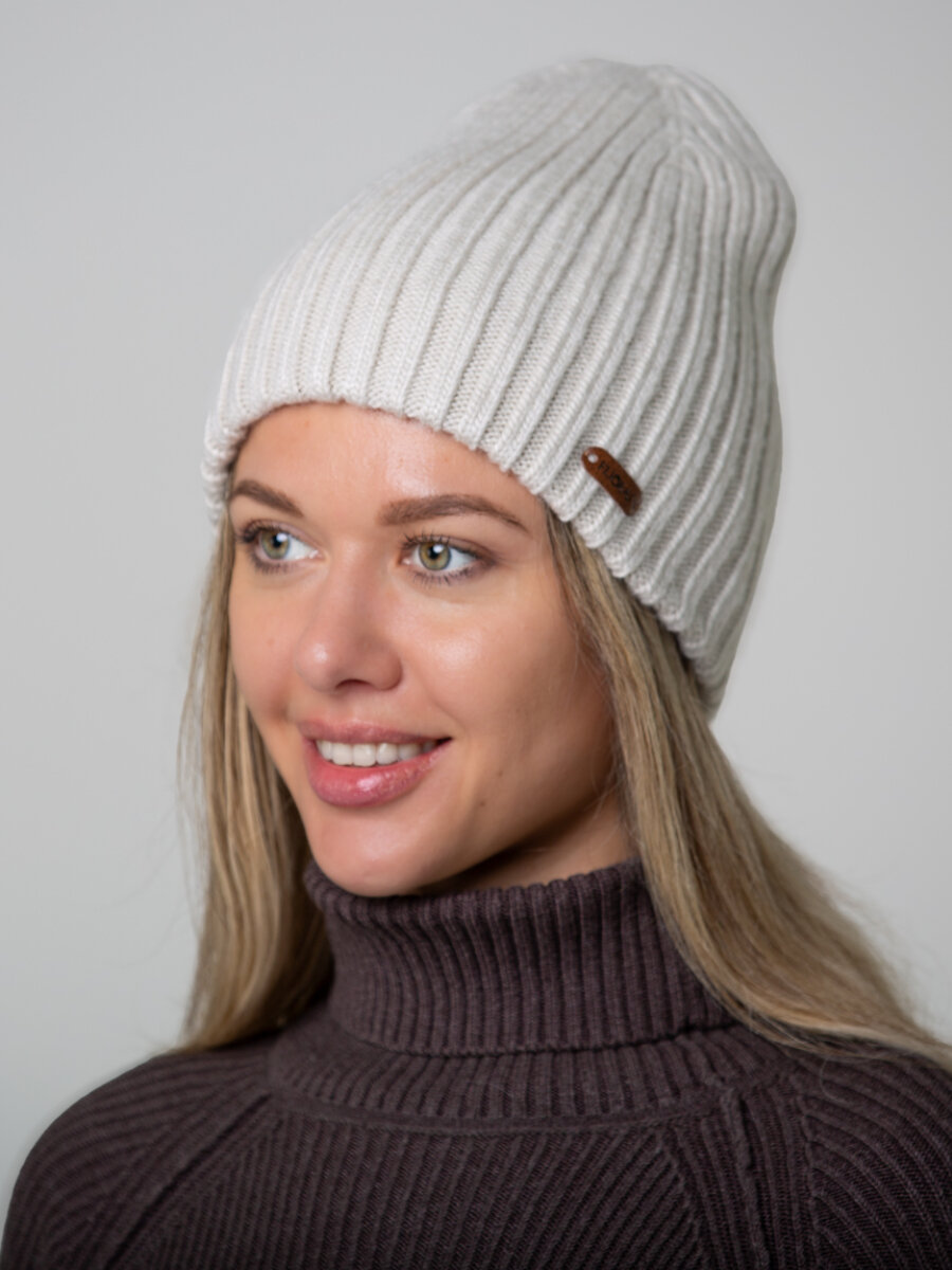 Шапка-бини для женщин