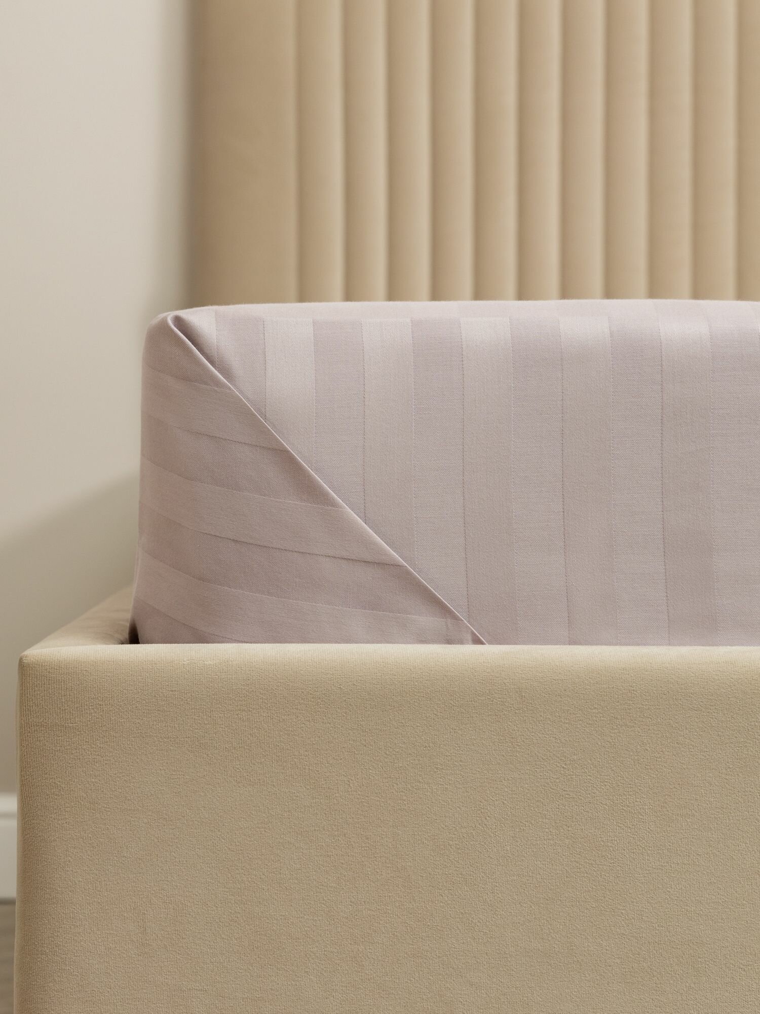 Cozy Home, Простыня страйп-сатин 220х240 "Cozy Home" рис. 86043-11 Ethereal rose