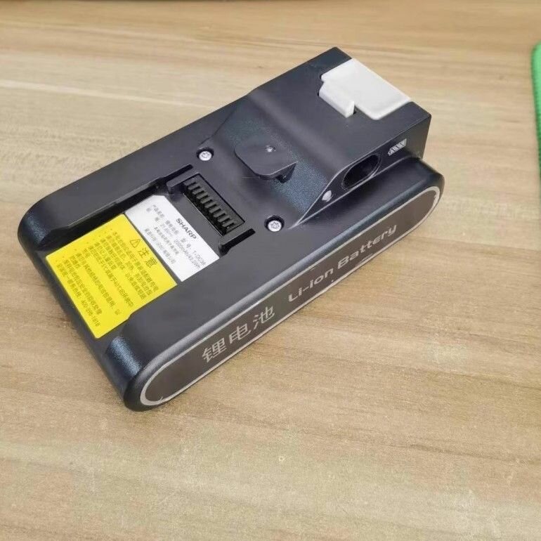 Аккумулятор для пылесосов Delonghi XLM-.