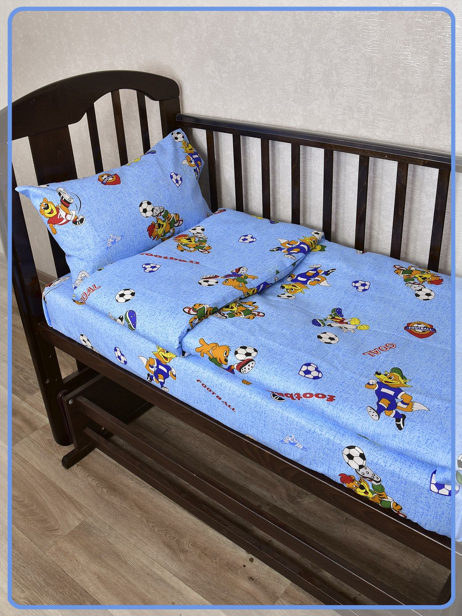 Детское постельное белье бязь Футбол вид 1 синий в детскую кроватку