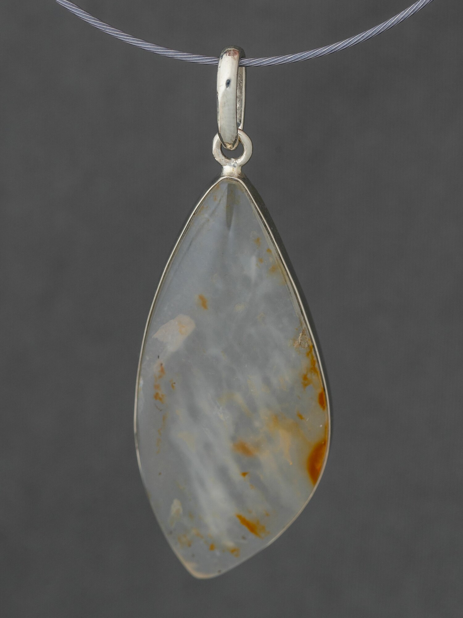 Колье, сердолик