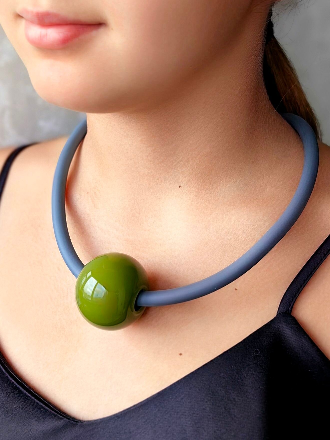 Колье, стекло