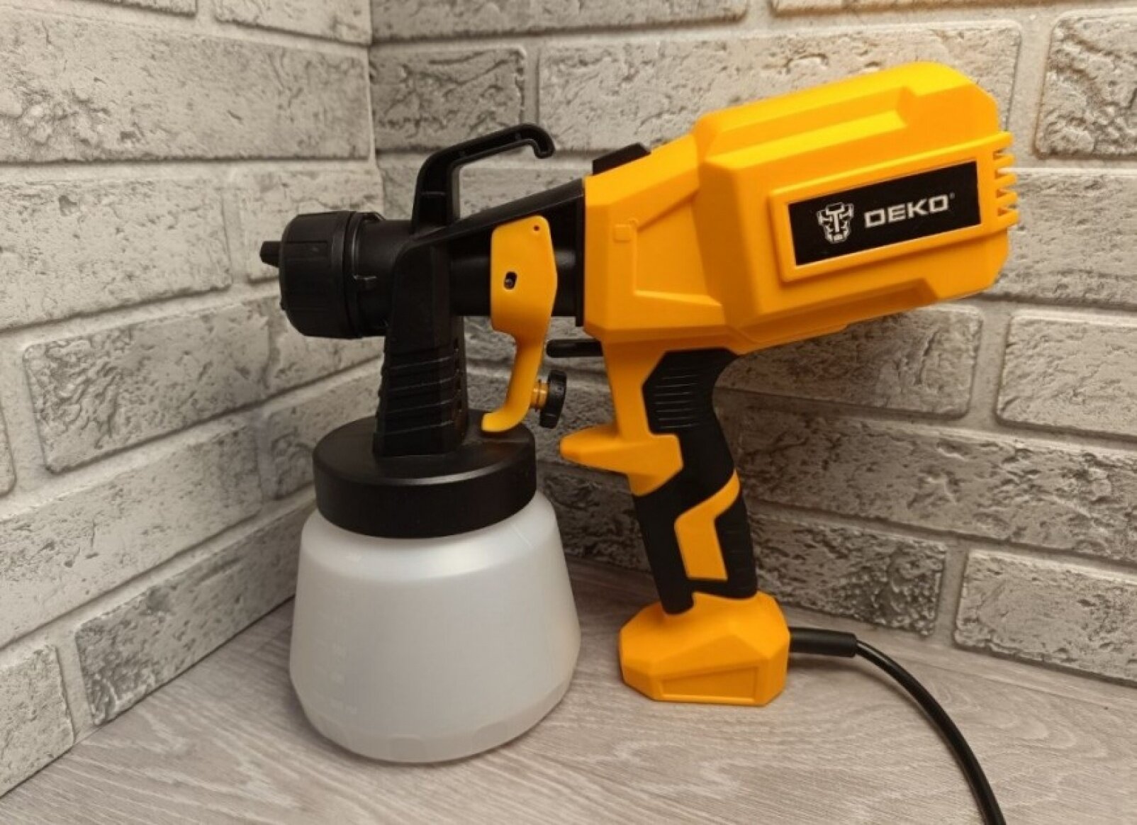 Краскопульт сетевой, Deko DKSG600, 600 Вт, 800 мл