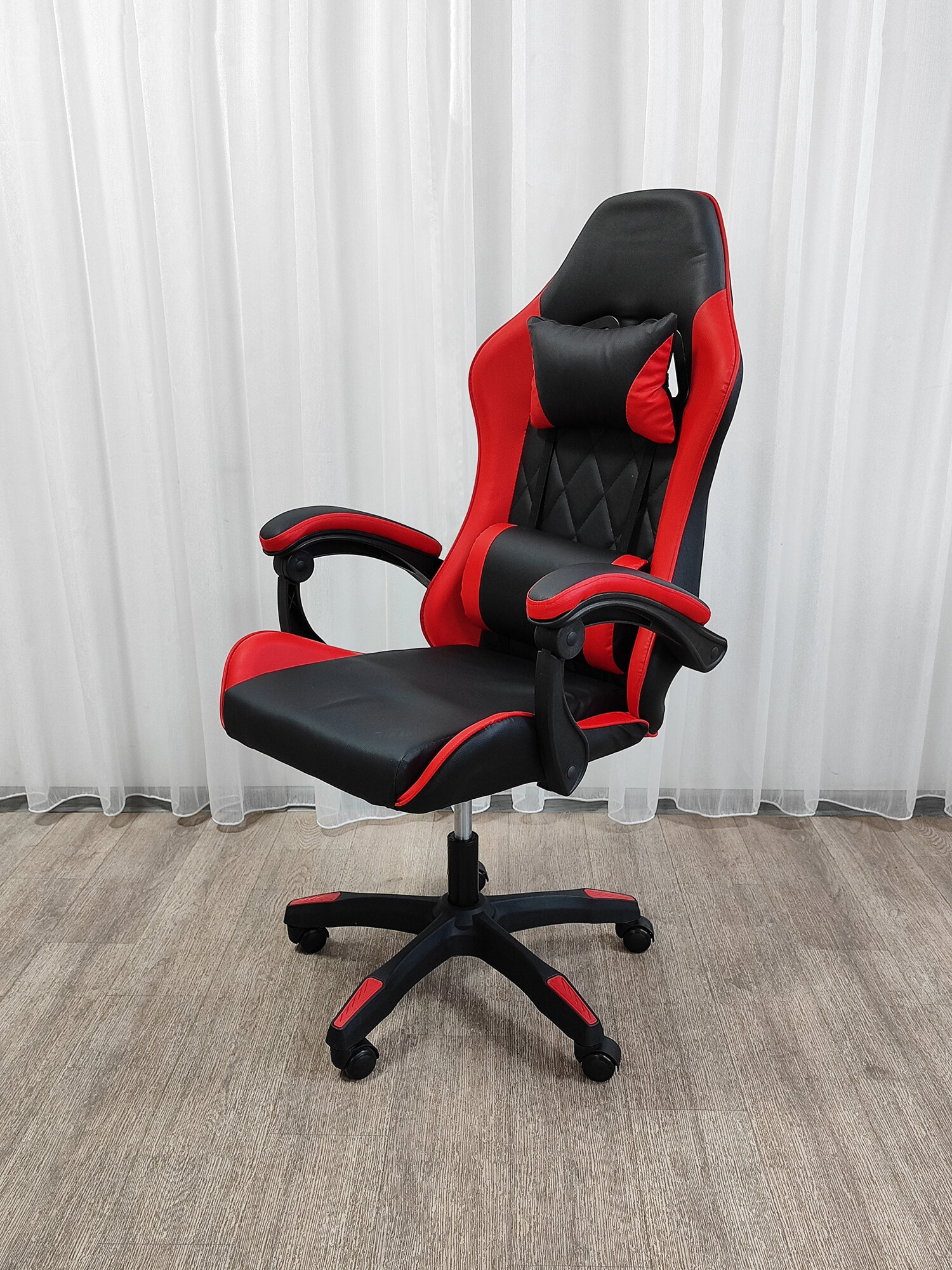 Кресло компьютерное игровое, геймерское, до 150 кг, цвет красный