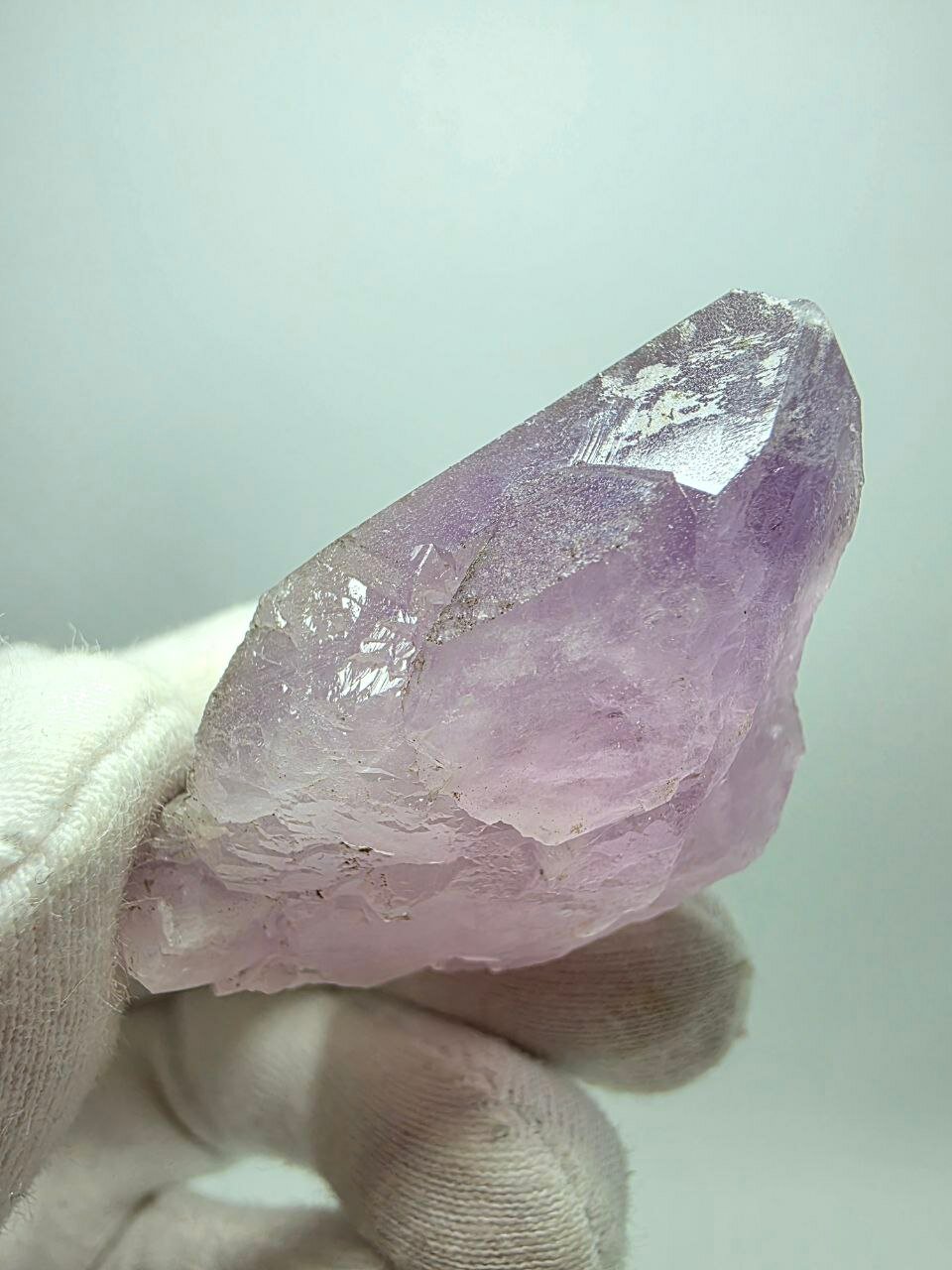 Аметист кристалл 51 мм, 50 г.