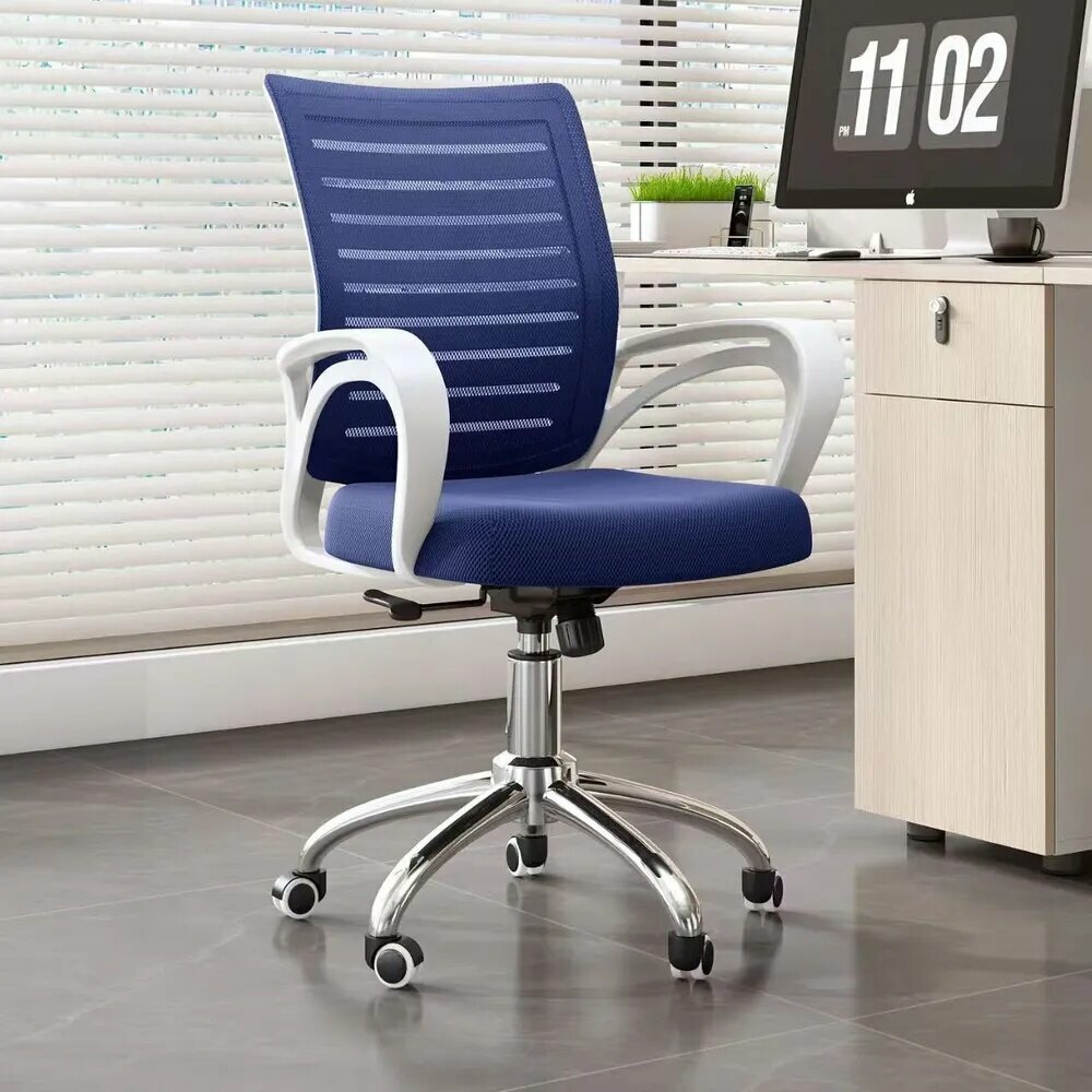 Офисное кресло, белый и синий
