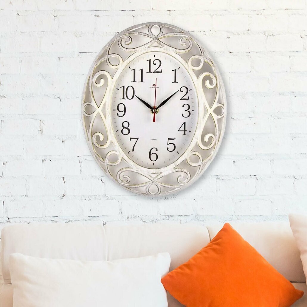 Часы настенные овальные классика 31x26см, корпус белый с золотым, арабские цифры, кварцевый механизм, для гостиной
