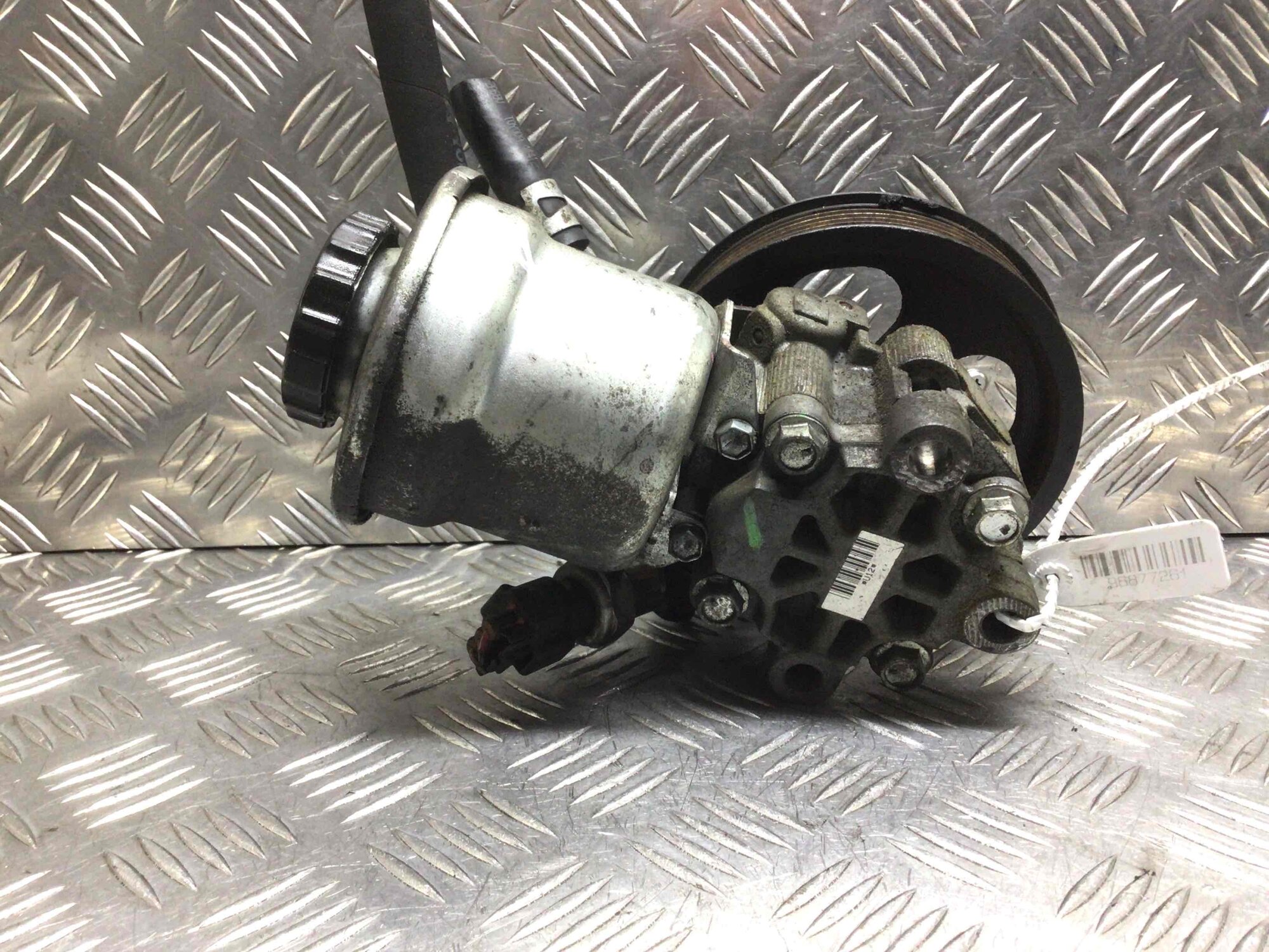 Б/У Насос гидроусилителя руля Toyota Avensis 2 поколение (2003-2006) 2006 г.