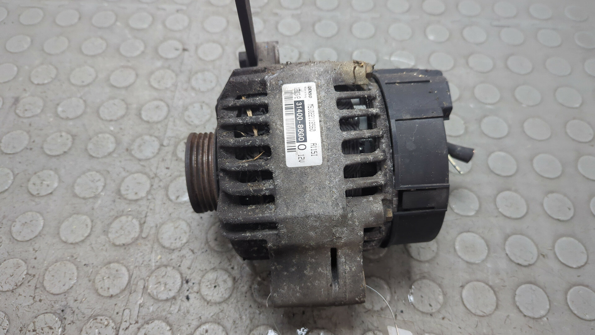 Генератор Suzuki Ignis Б/У