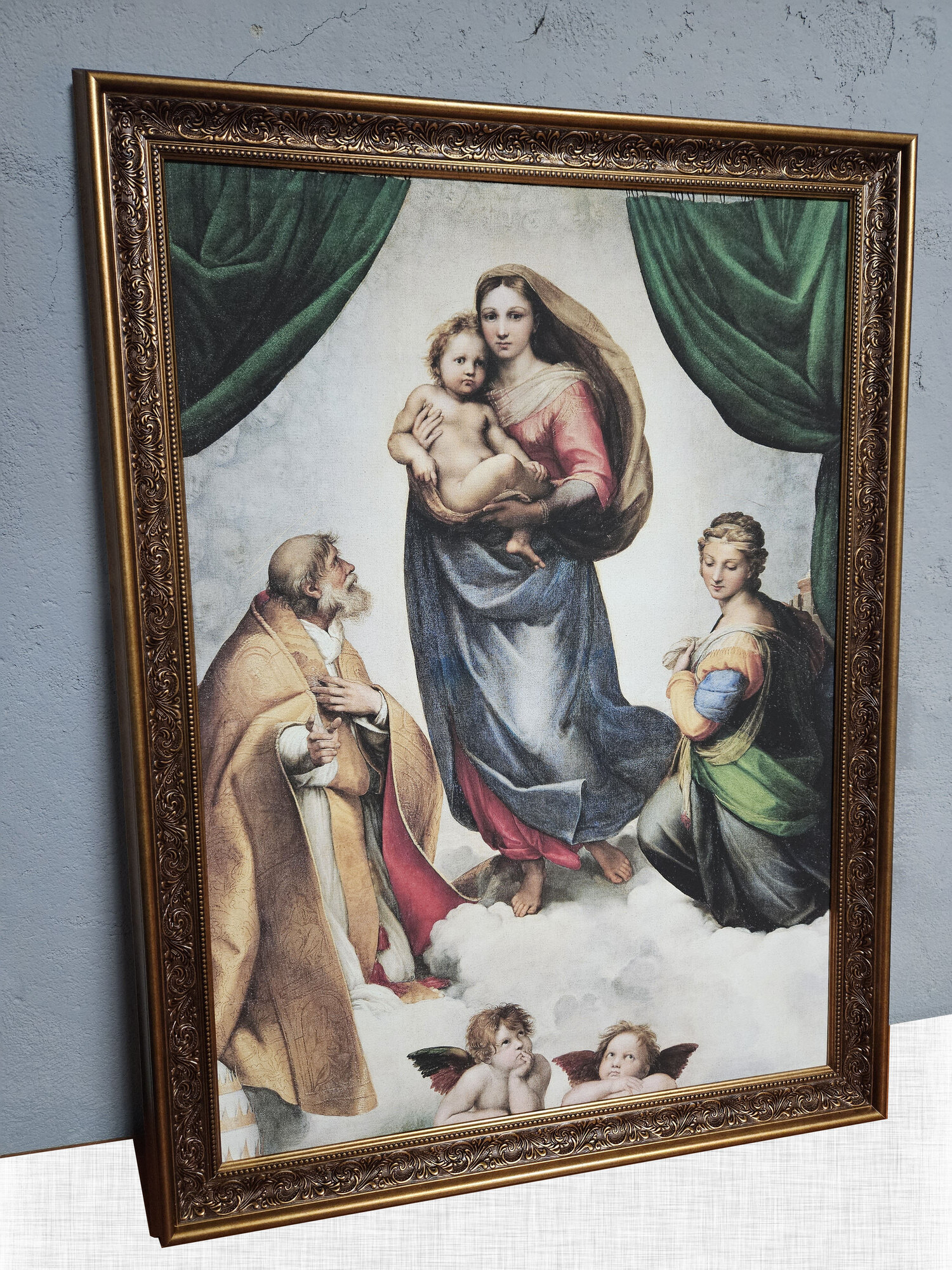 Картина в раме "Рафаэль Санти - Сикстинская Мадонна" репродукция, 71х51 см