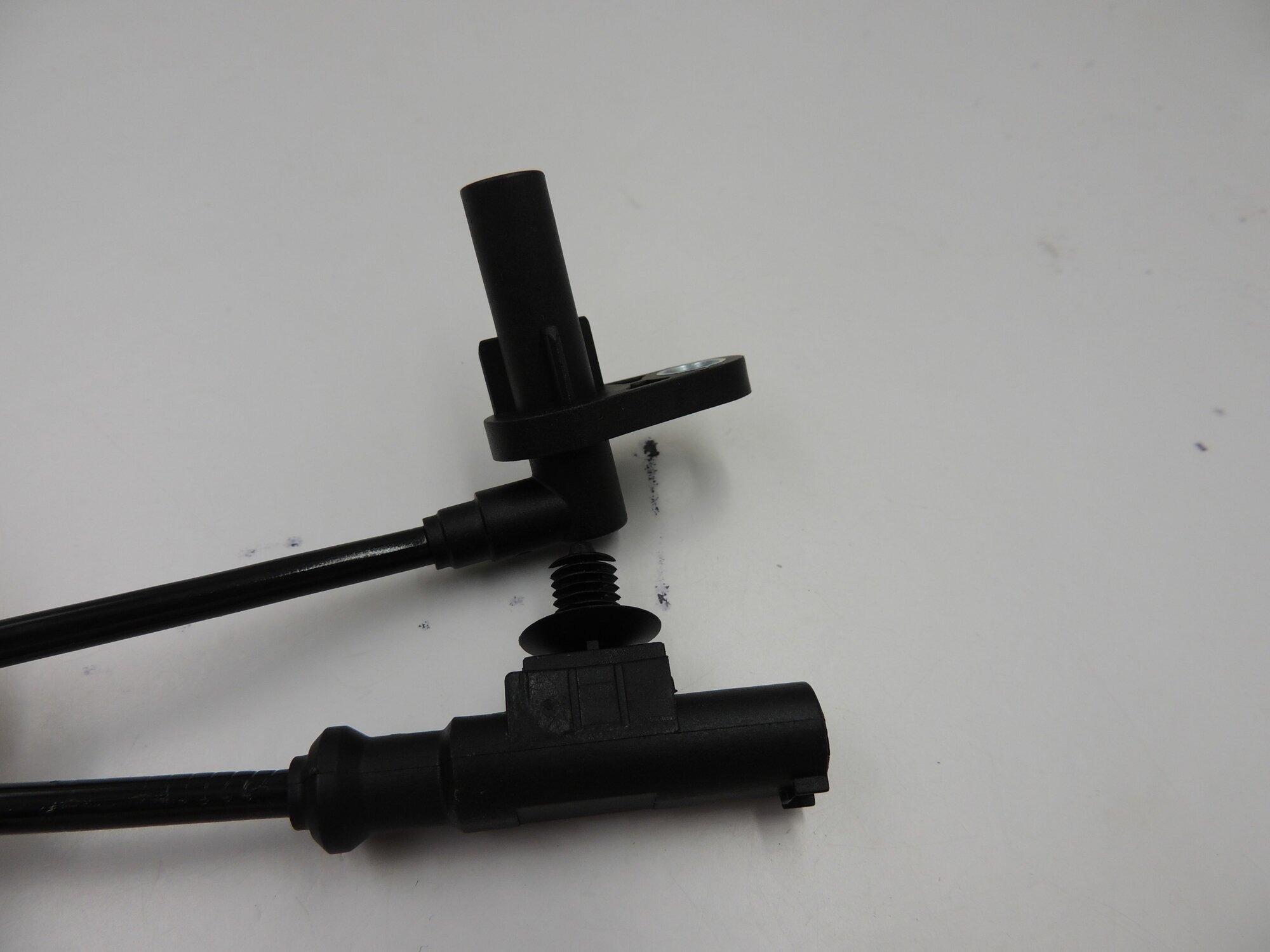 Датчик ABS 21230-3538350 Lada