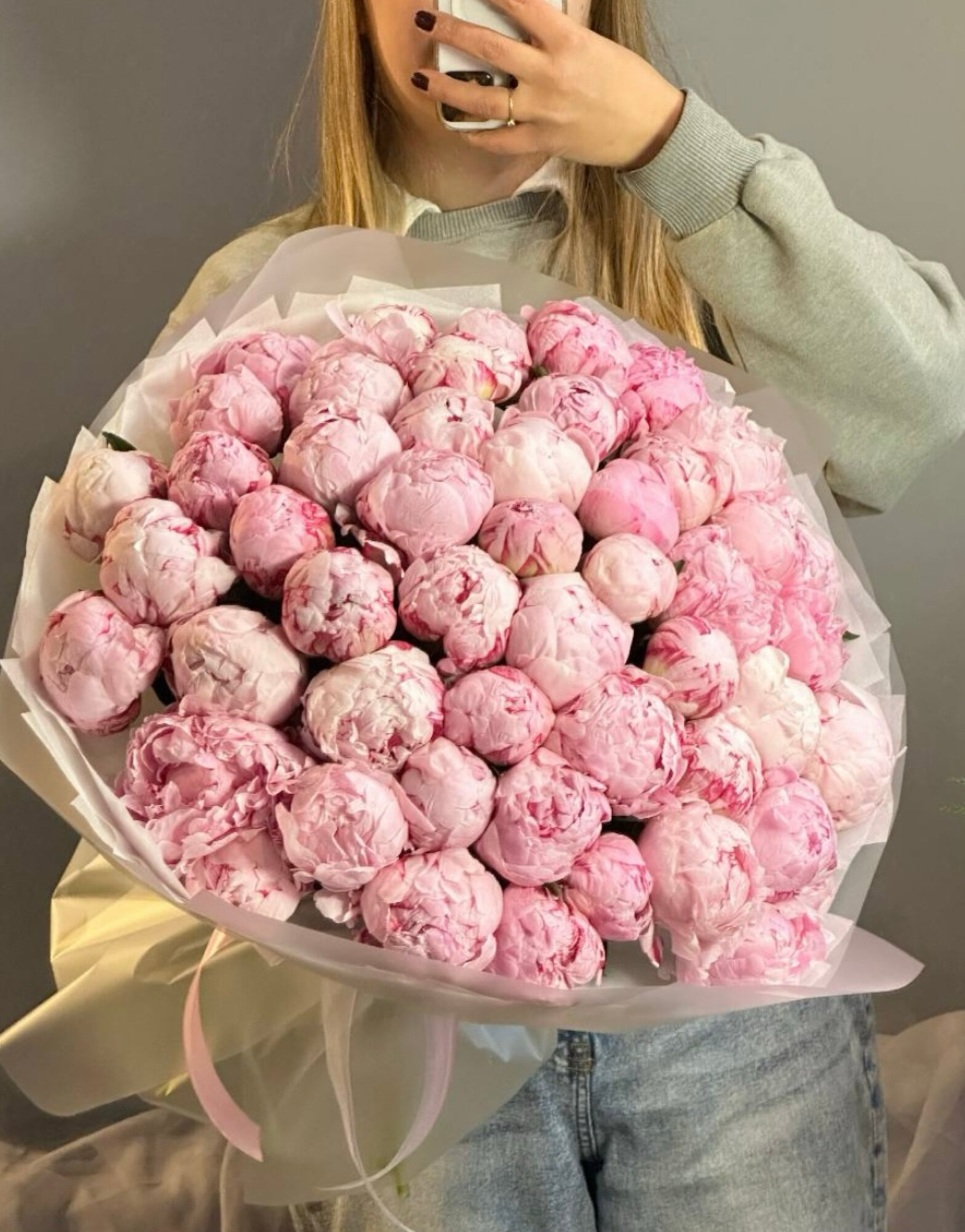 Букет розовые ароматные пионы Сара Бернар/Sarah Bernhardt (51 штука)