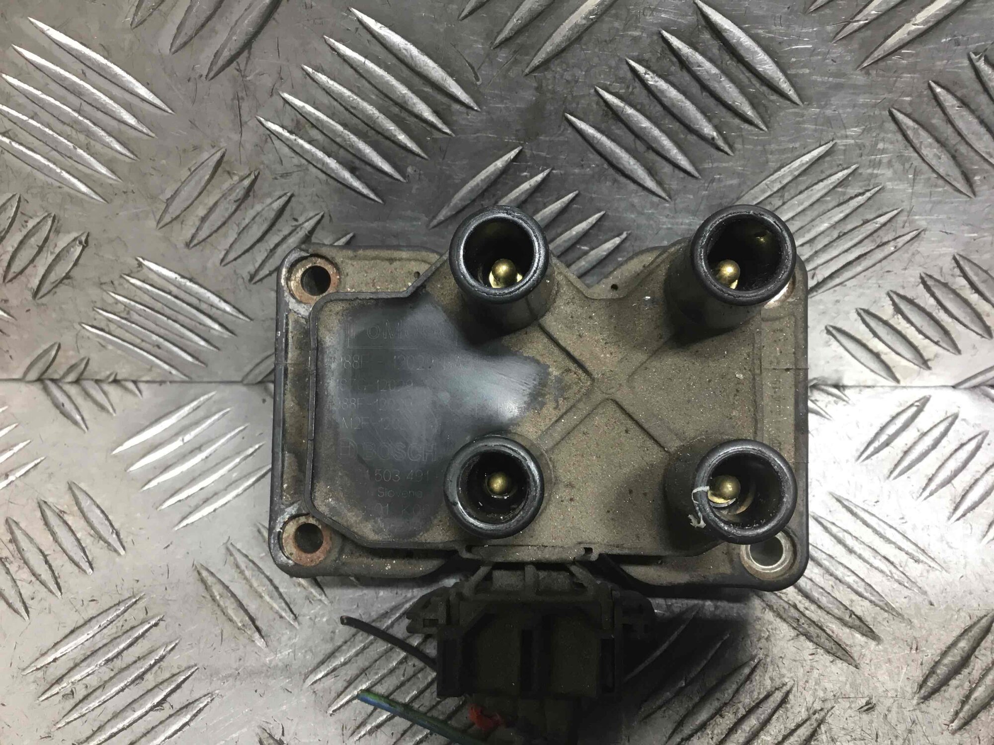 Б/У Катушка зажигания Ford Focus 1 поколение (1998-2001) 2000 г.