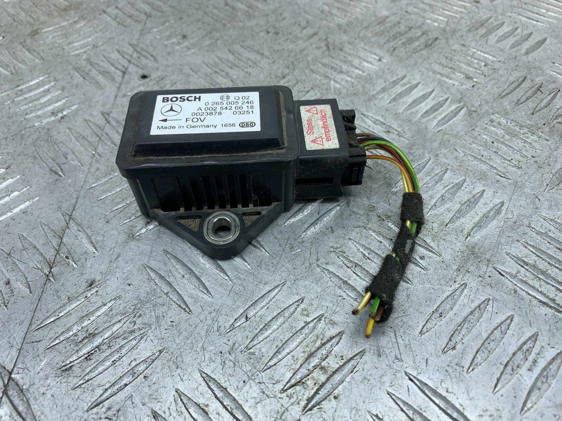 Датчик ускорения Mercedes-Benz E W211 (2002 - 2006) 0265005246