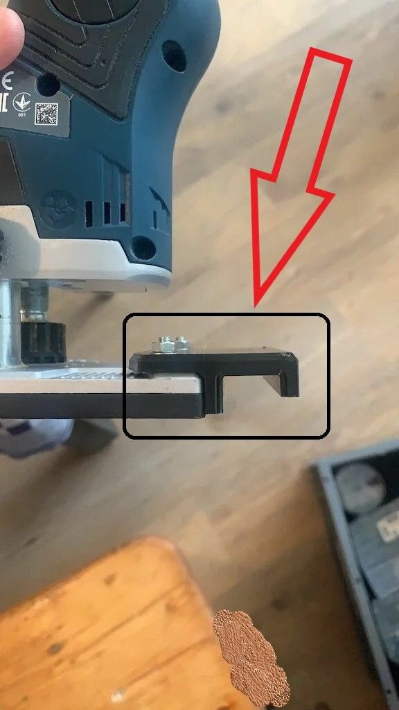 Адаптер фрезера Bocsh GKF 12 В к шине Festool