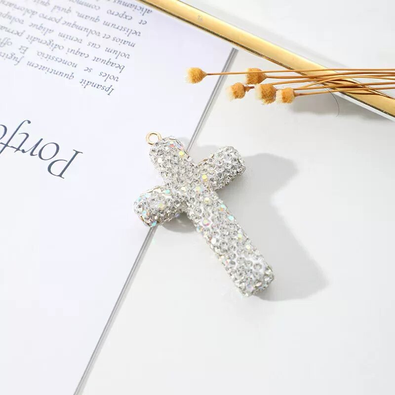 Кристаллический крест-брелок для ключей белого цвета, стильный аксессуар для автомобиля