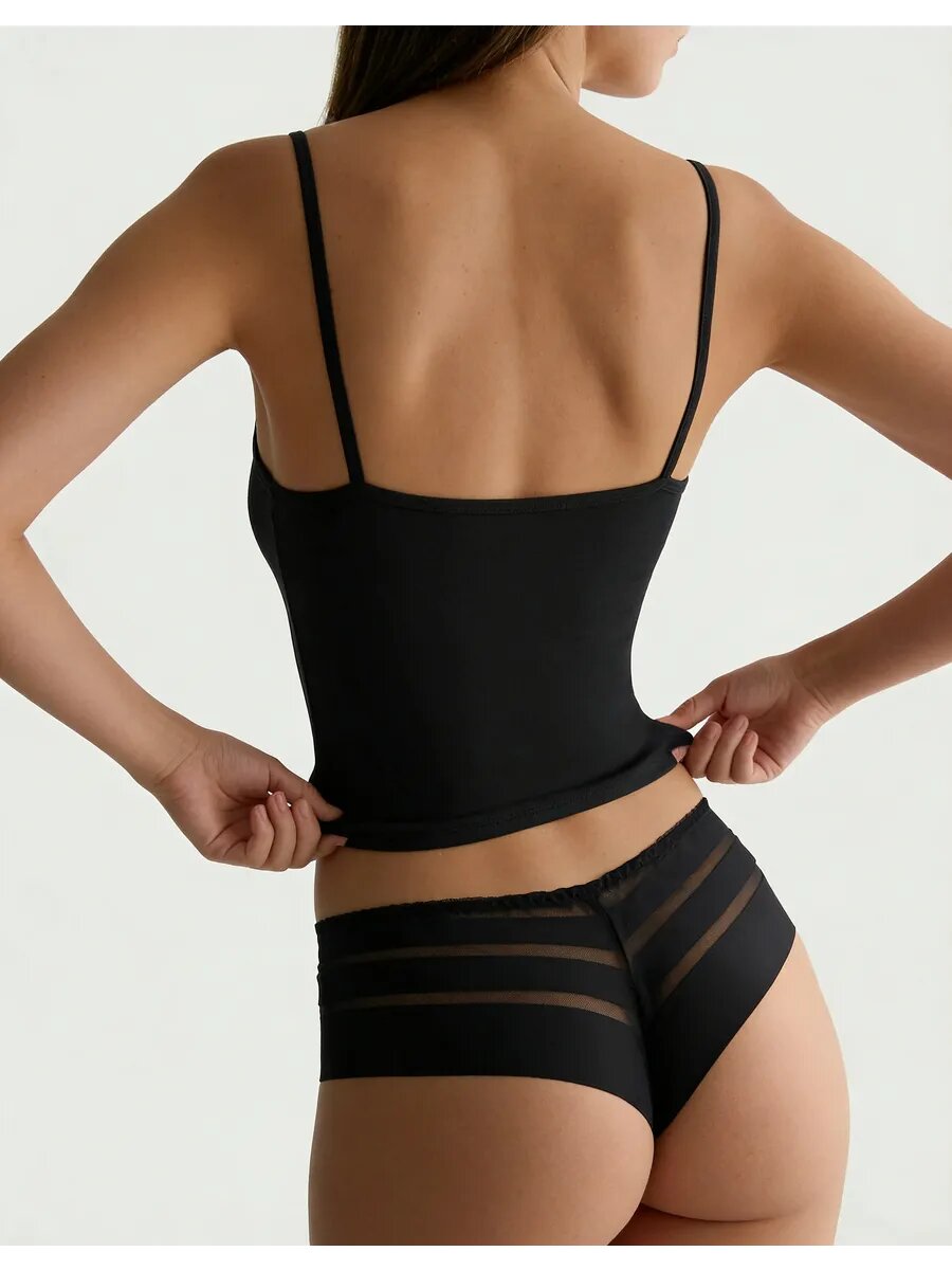 Трусы стринги бесшовные 3 штуки