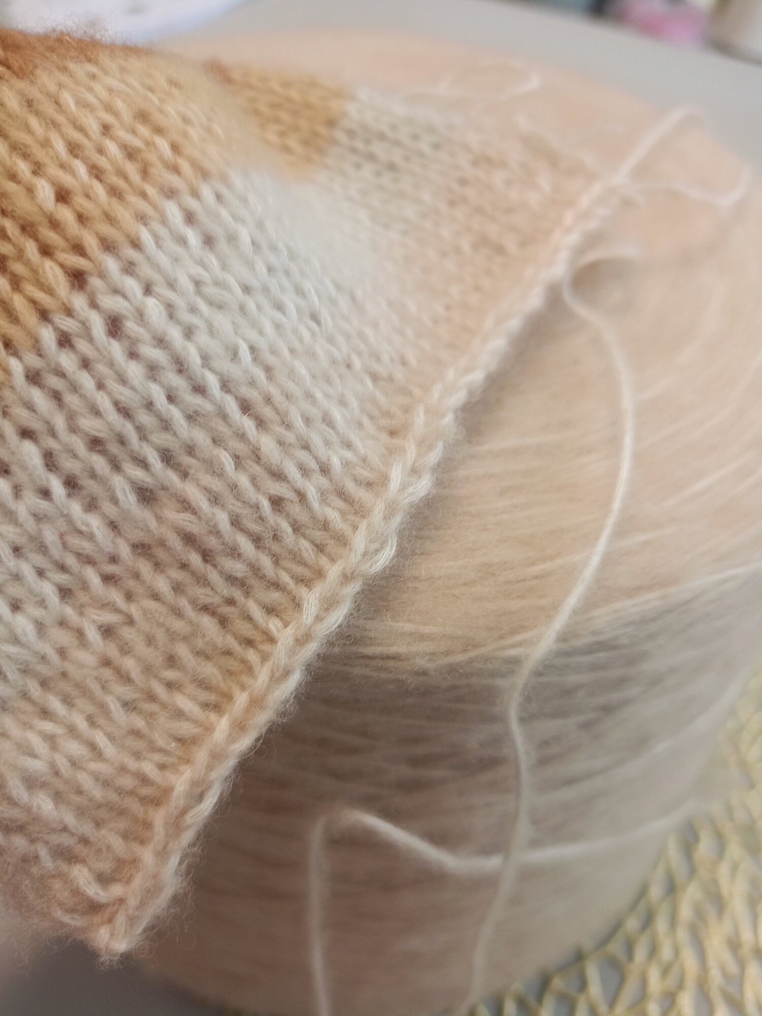 Итальянская бобинная пряжа в виде шнурочка, Пудра, 150гр