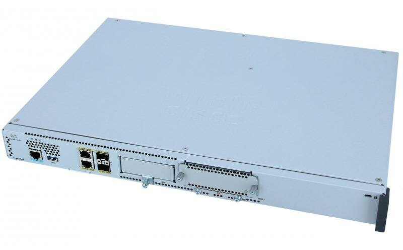 Маршрутизатор CISCO C8200L-1N-4T Cisco Catalyst 8200L with 1-NIM slot and 4x1G WAN ports