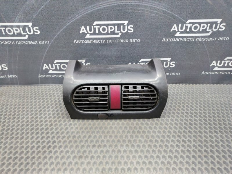 Центральный дефлектор Opel Combo C 2008 (1.3 Z13DTJ) Б/У с пробегом Арт. 21083