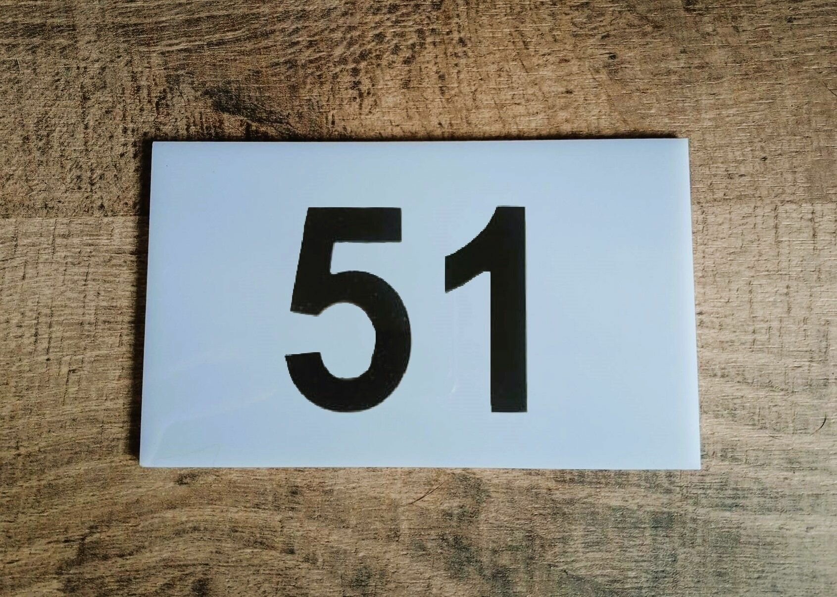 Цифры на дверь, табличка с номером 51