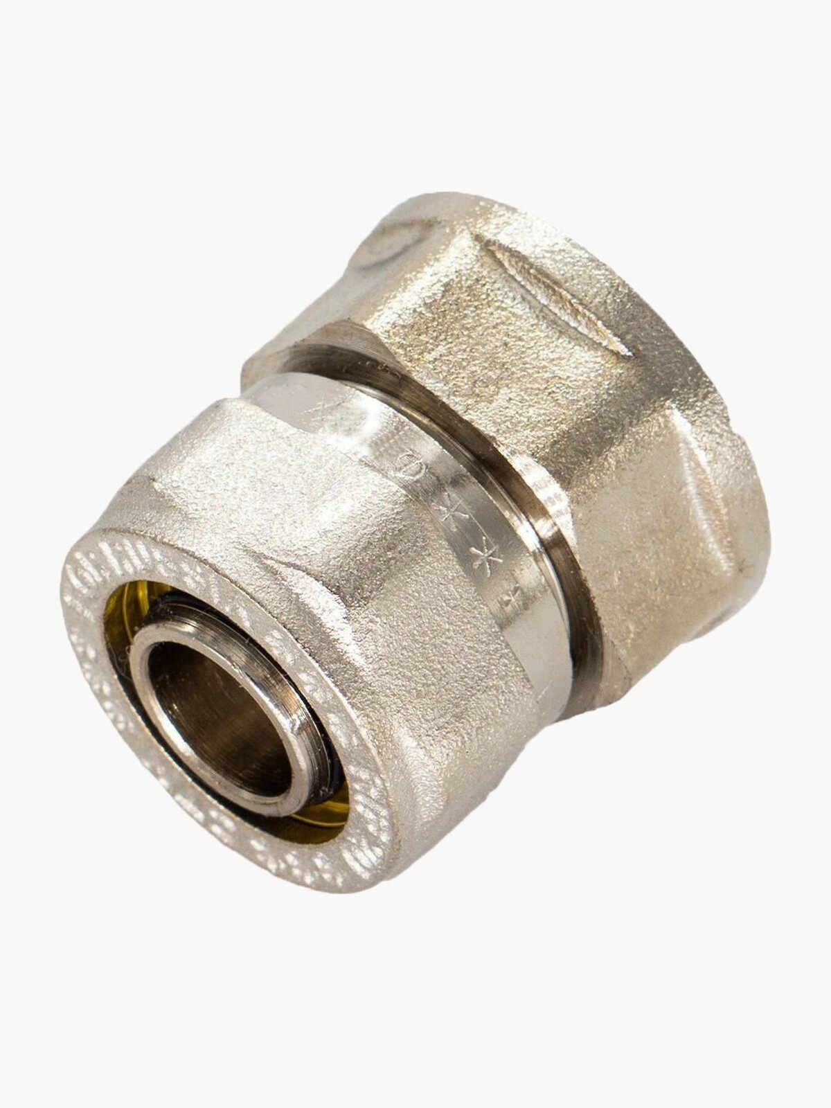 Муфта соединительная 1/2" х 16 переходная 2 шт