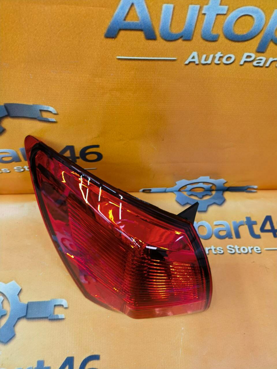 Фонарь задний левый Ниссан Кашкай Nissan Qashqai 06-10
