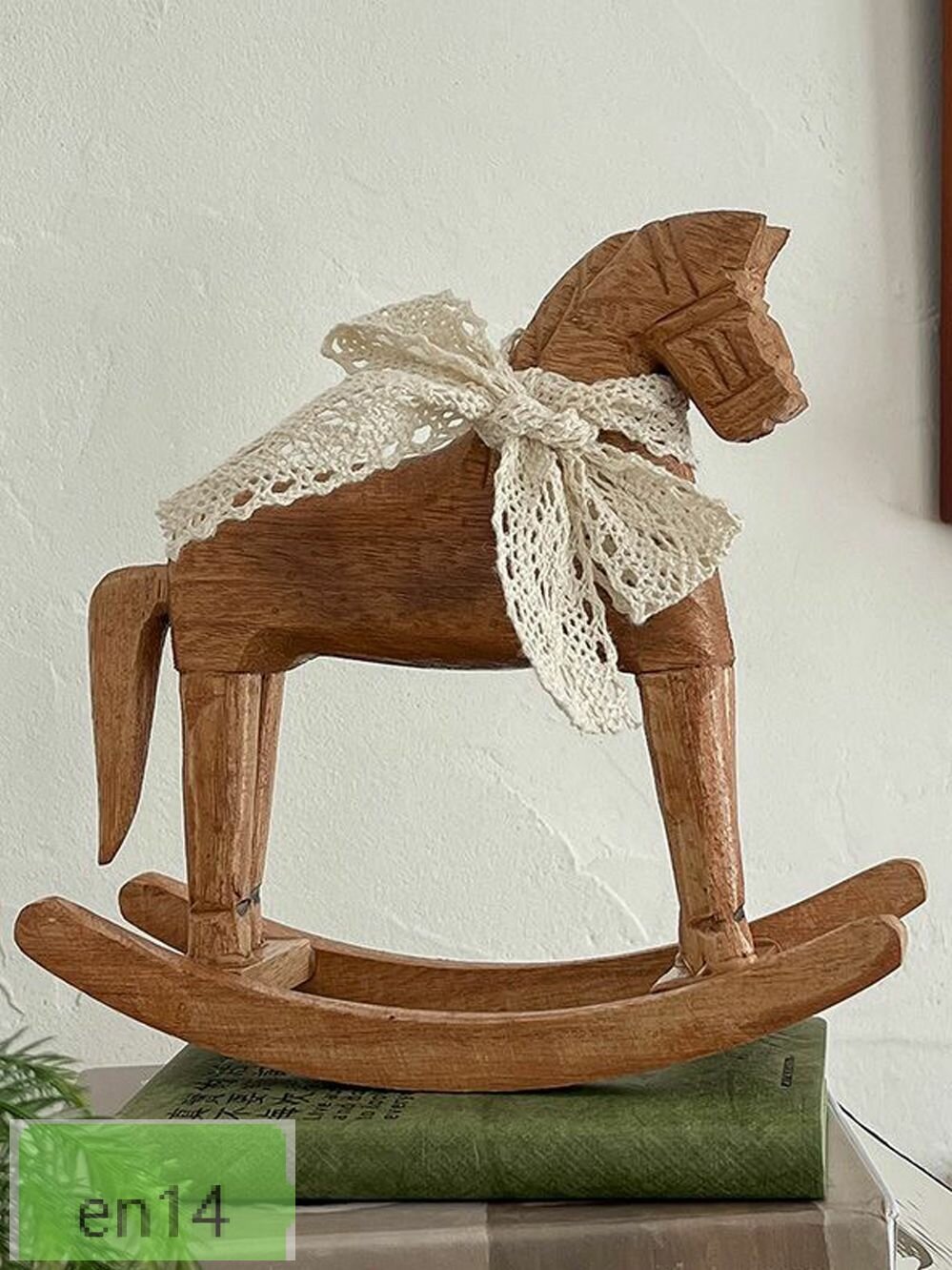 Ретро лошадка-качалка ручной работы, резная деревянная, для декора и в подарок, 19x6x16 см, интерьер в стиле кантри