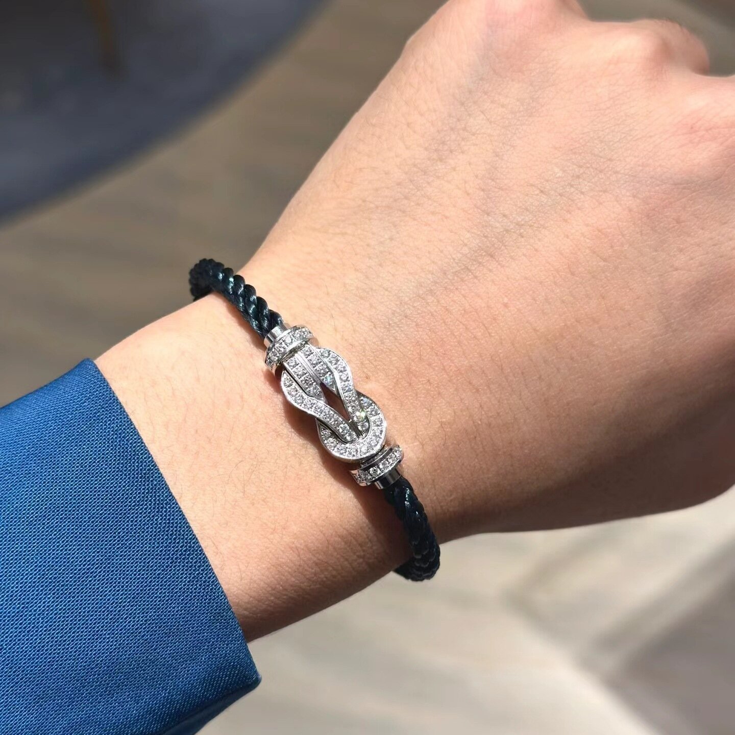 Браслет Fred Feiden V золотой черный воин черный парный браслет по знаку зодиака год лошади пряжка стальной веревочный браслет мужской браслет