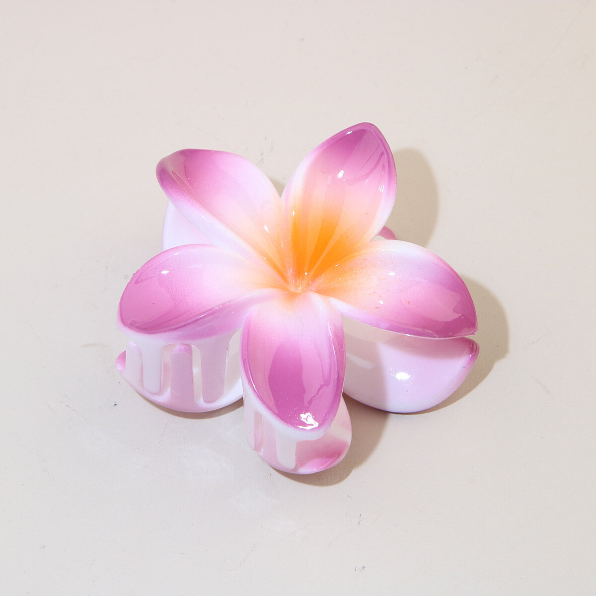 Европейская и американская кросс-бордерная цветная заколка для волос с плюмерией, цветочная зажимная заколка, винтажная элегантная полузажимная заколка для женщин, заколка для затылка в виде акулы