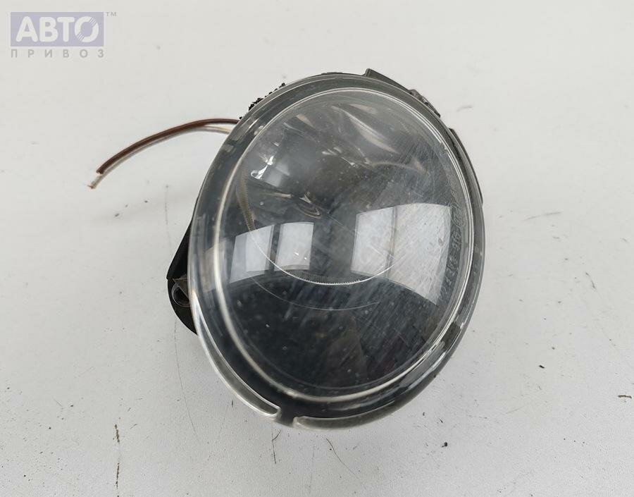 Фара противотуманная левая Volkswagen Passat B6