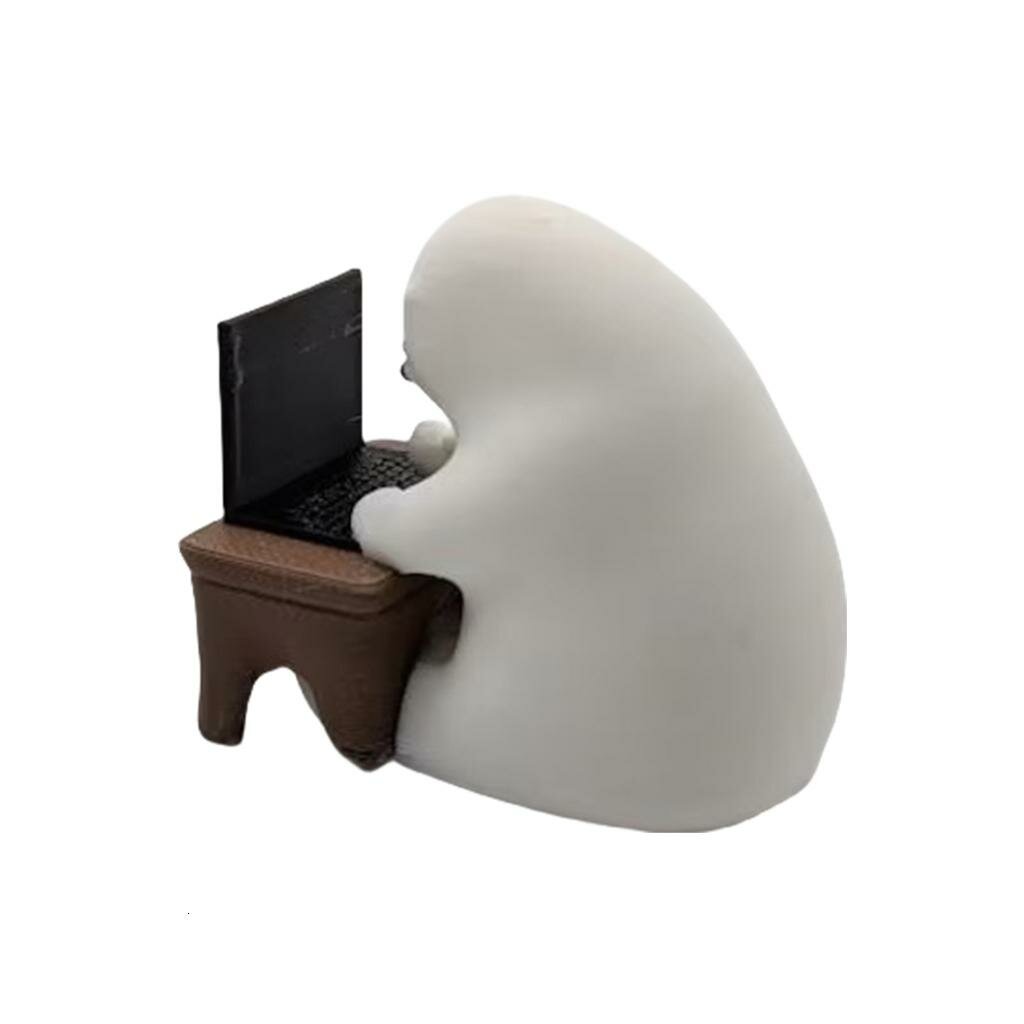 Мини-фигурка медведя с компьютером