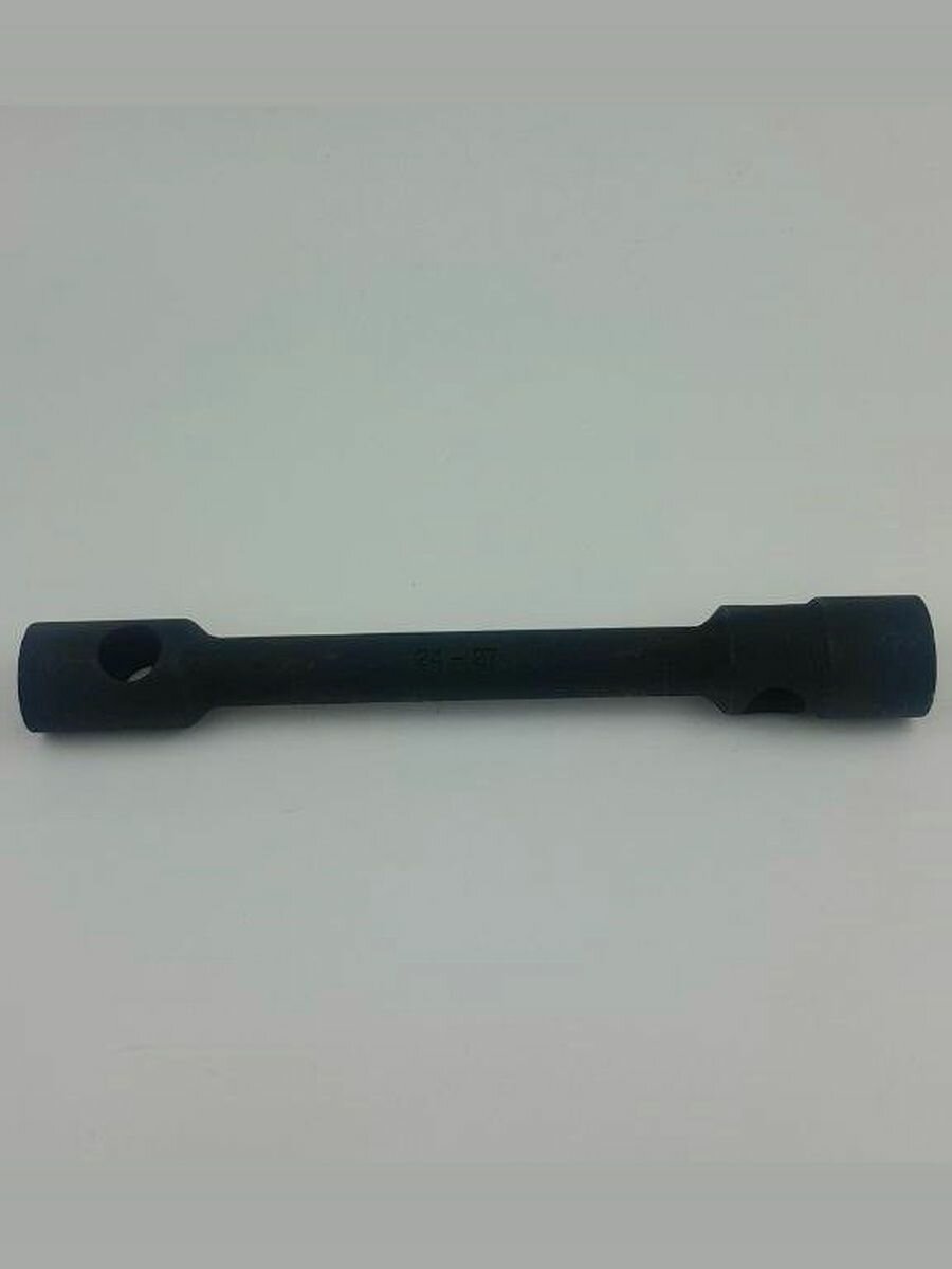 Ключ баллонный торцевой 24х27мм 300 мм