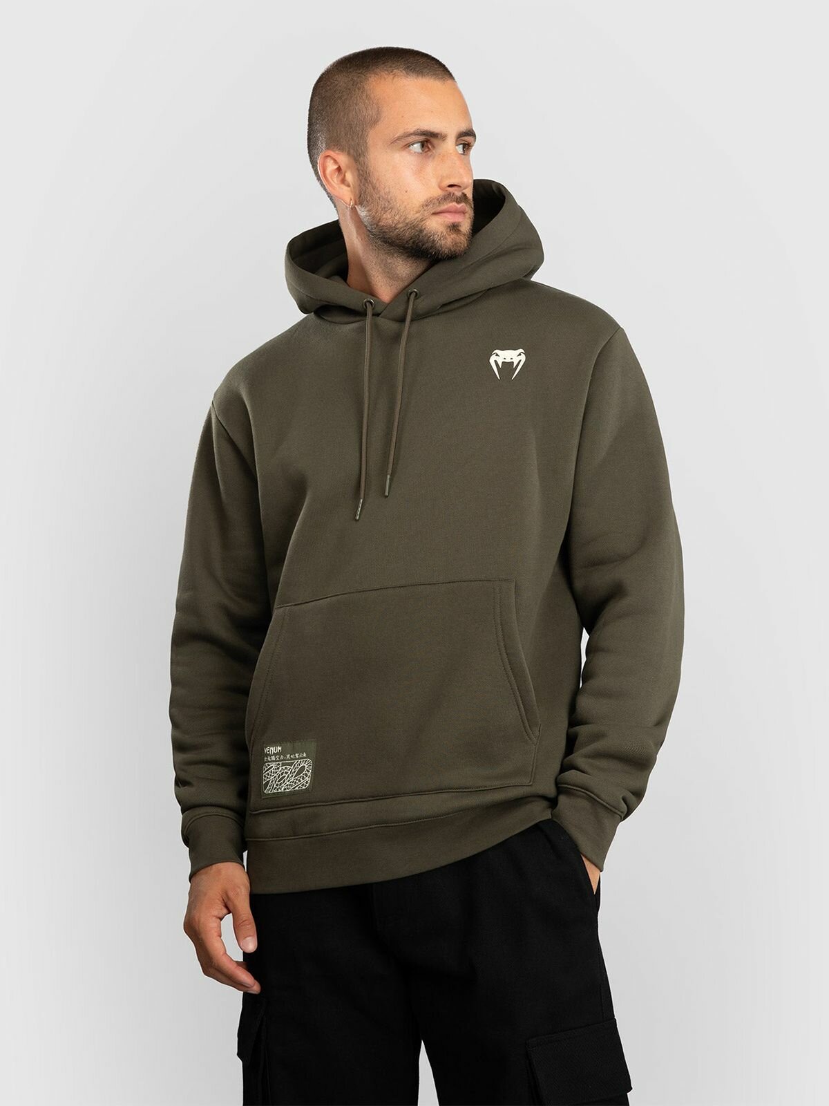 Худи спортивное