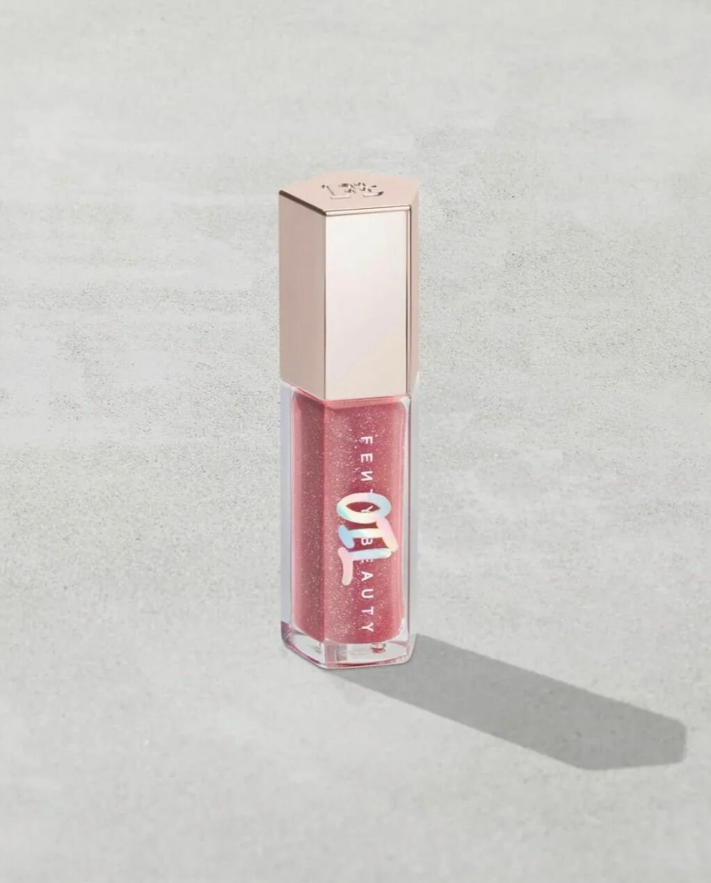 Fenty Beauty Мерцающее блеск масло для губ Gloss Bomb Oil Luminizing Lip Oil N' Gloss, Fussy, 9 мл