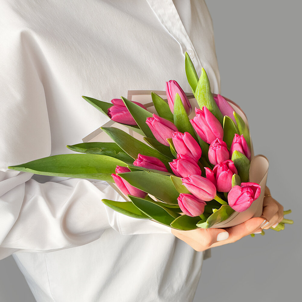 Букет розовых тюльпанов 15 шт.