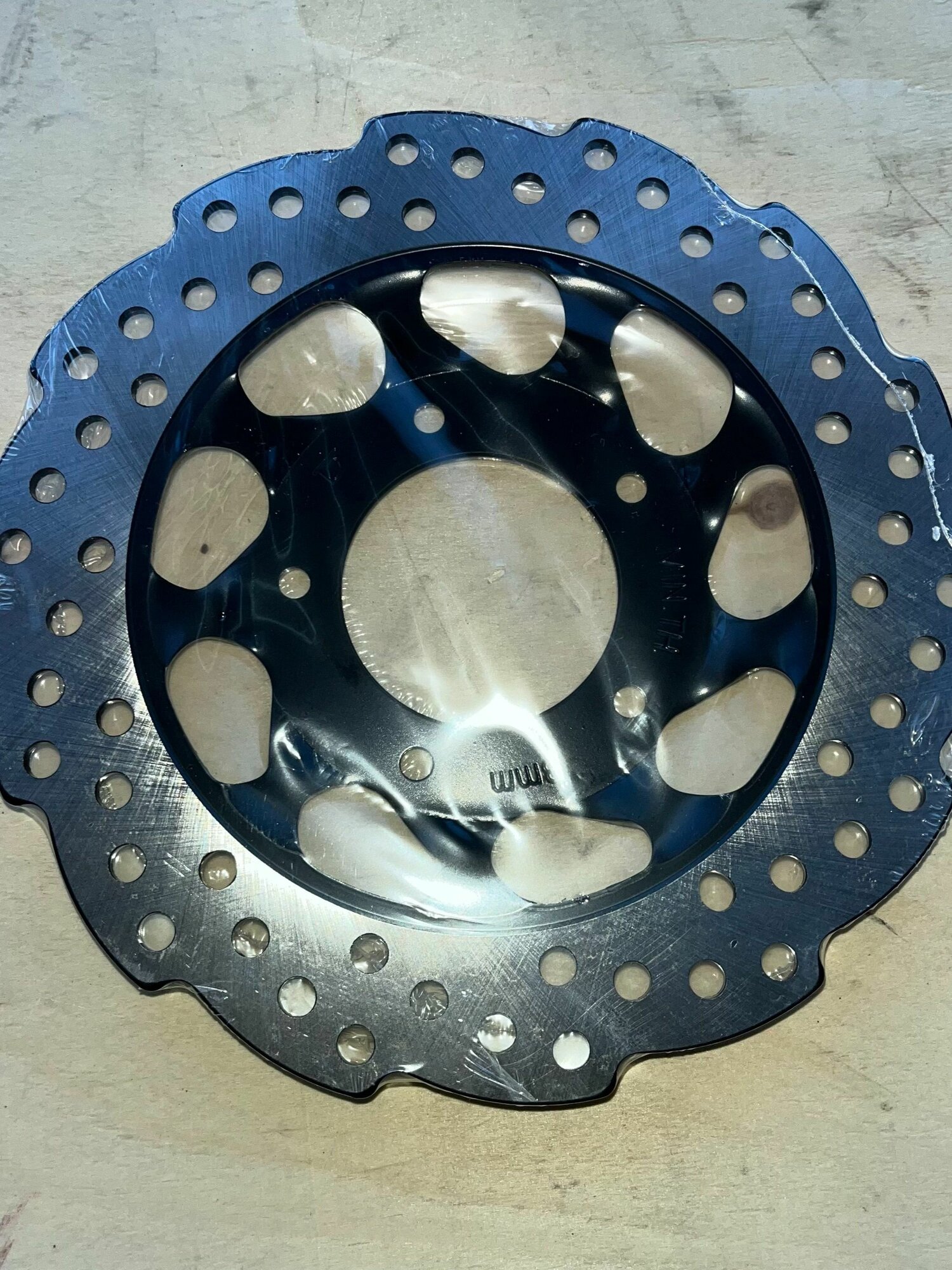 Диск тормозной передний Alpha, Delta, Zodiak