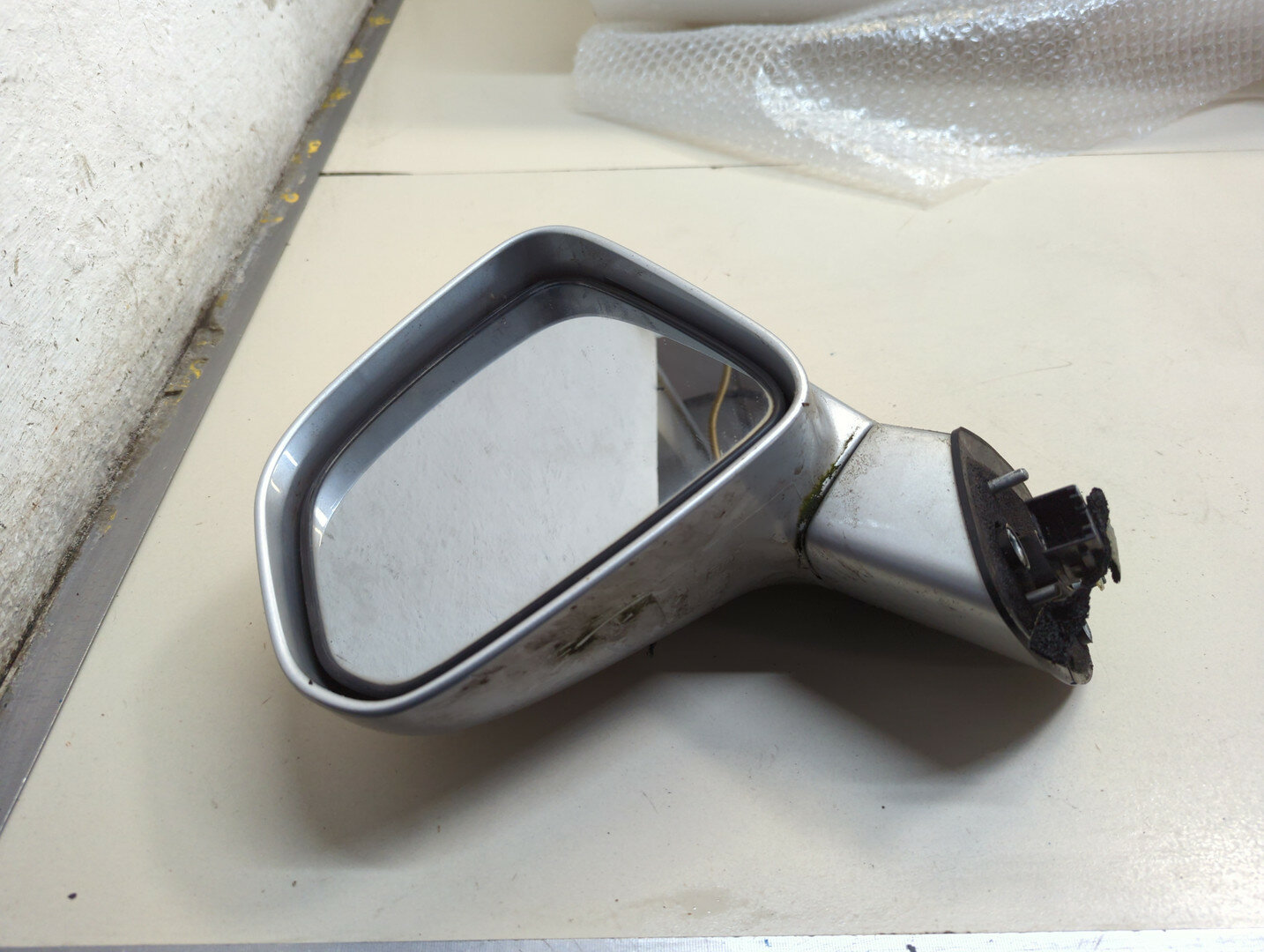 Зеркало боковое левое Opel Antara Б/У