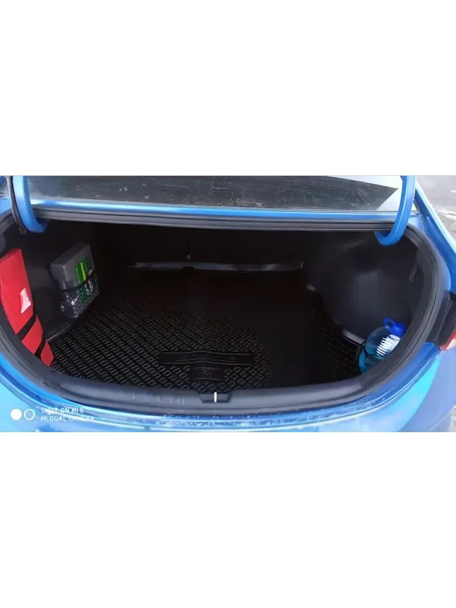 Коврик в багажник резиновый Хендай Солярис арт . R8570H5001